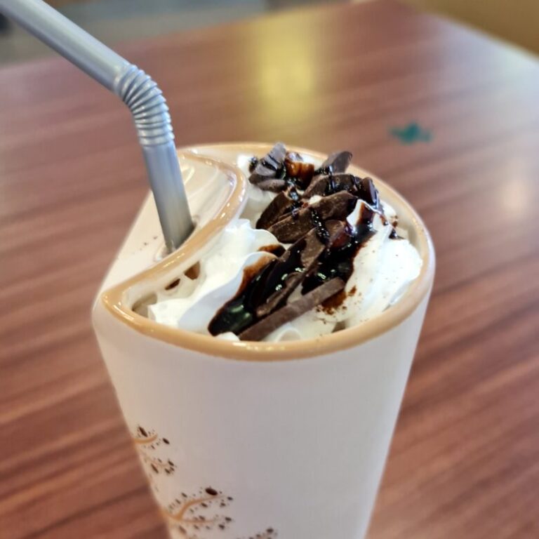 Malaysia info #21 (Luxury Belgium chocolate drink Molten Chocolate cafe ...